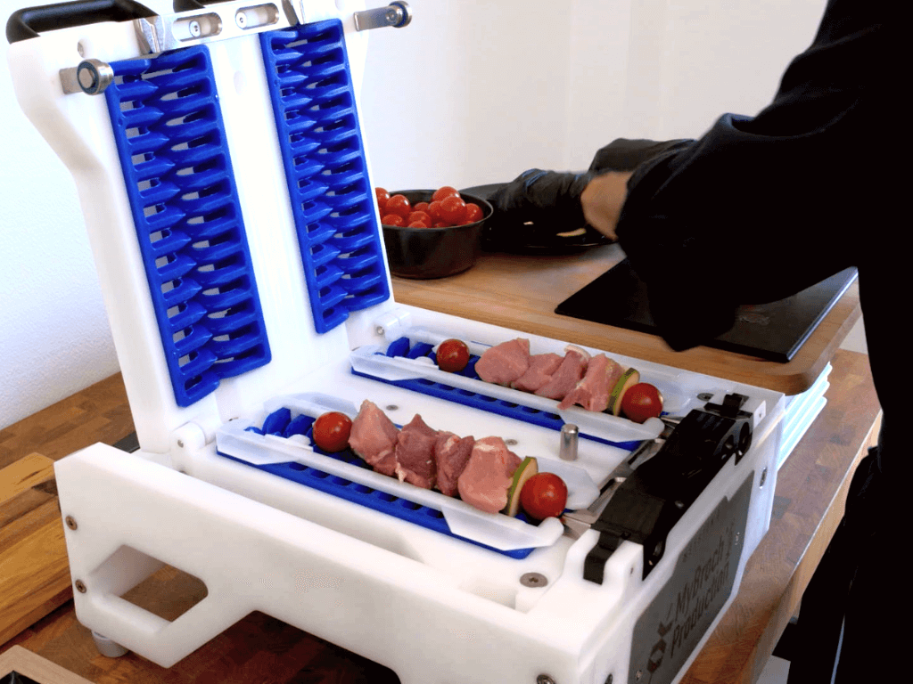 MyBroch Multipic - Skewer machine semi-automatic - System B